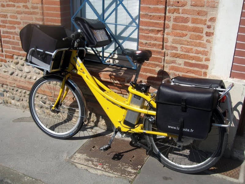 Electrical Bicycle Picture of the Day: La Poste