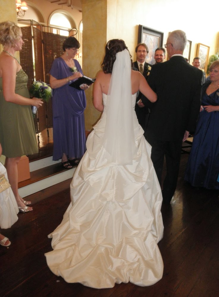 Raleigh Wedding Blog: Caffe Luna Wedding for Jen and Chris!