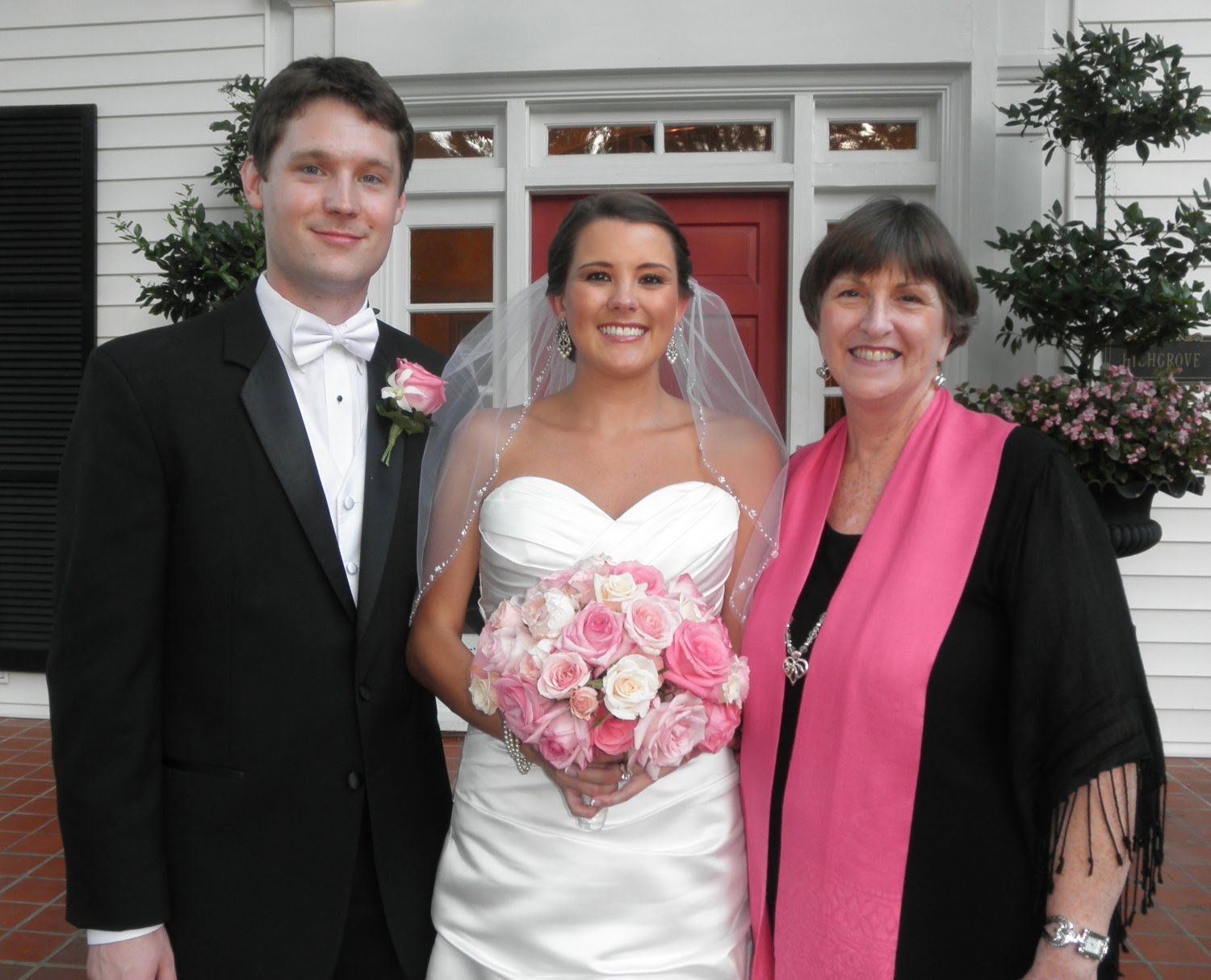 Raleigh Wedding Blog: Wonderful Wedding for Erin and Tom at Highgrove!