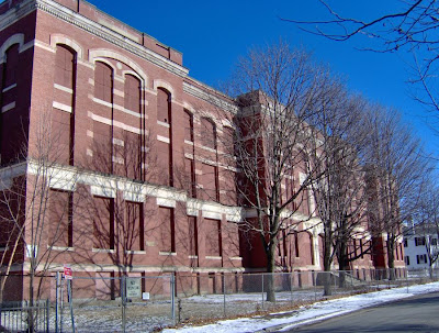 TempoSenzaTempo: The Springfield Technical High School Orchestra