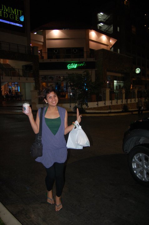 TRAVEphiliac: Summit Ridge Promenade/ Robinsons Mall- Tagaytay City