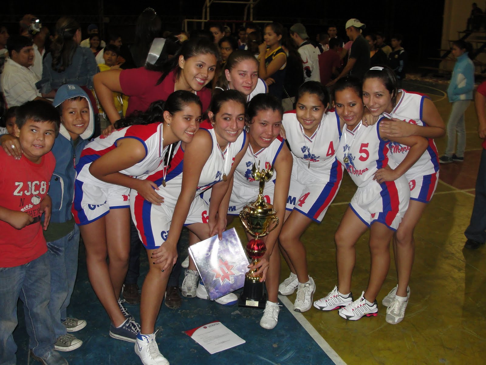 COLEGIO "GABRIEL RENE MORENO" - MONTERO: FINALES DEL CAMPEONATO ...