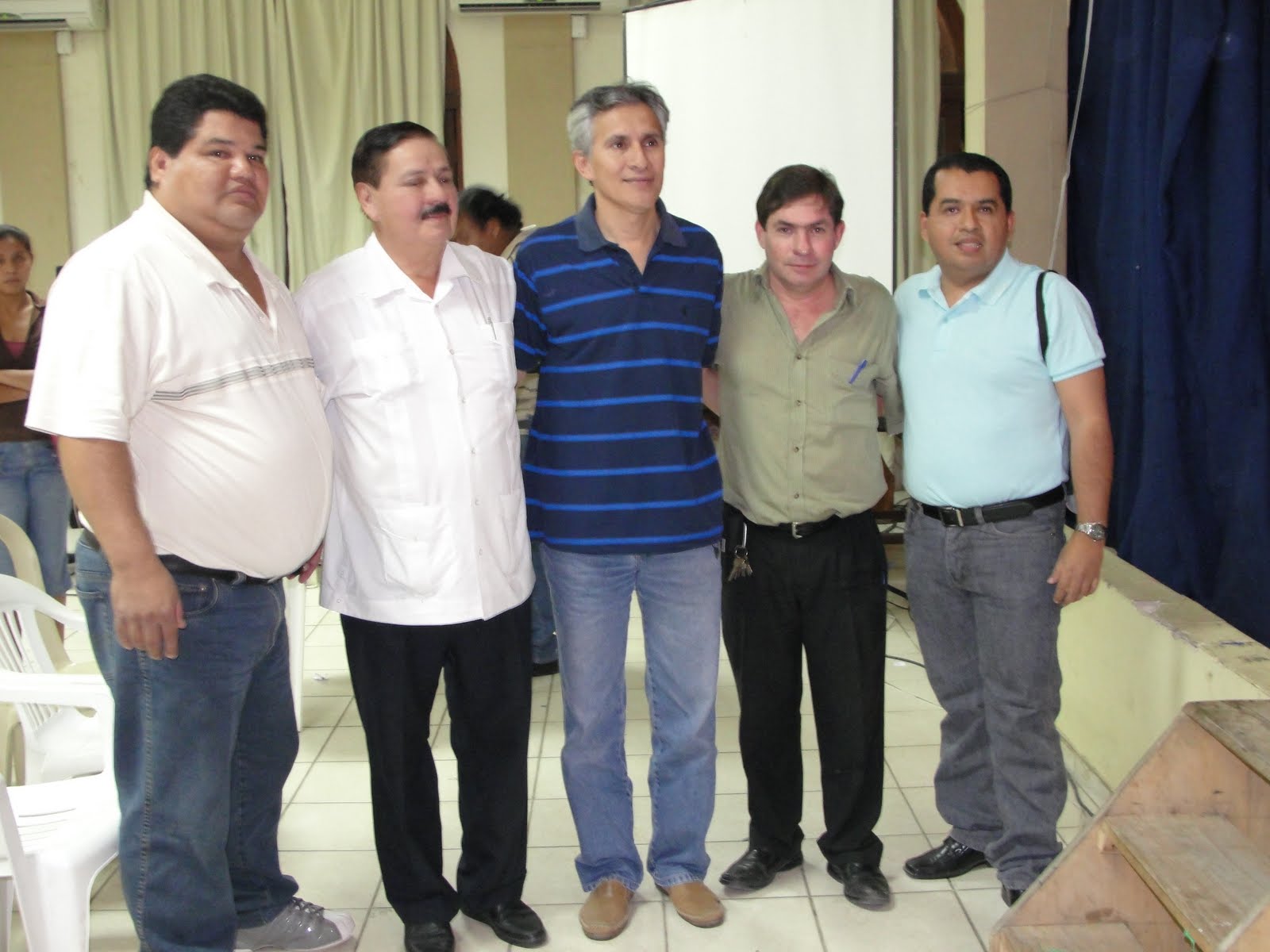 COLEGIO "GABRIEL RENE MORENO" - MONTERO: septiembre 2010