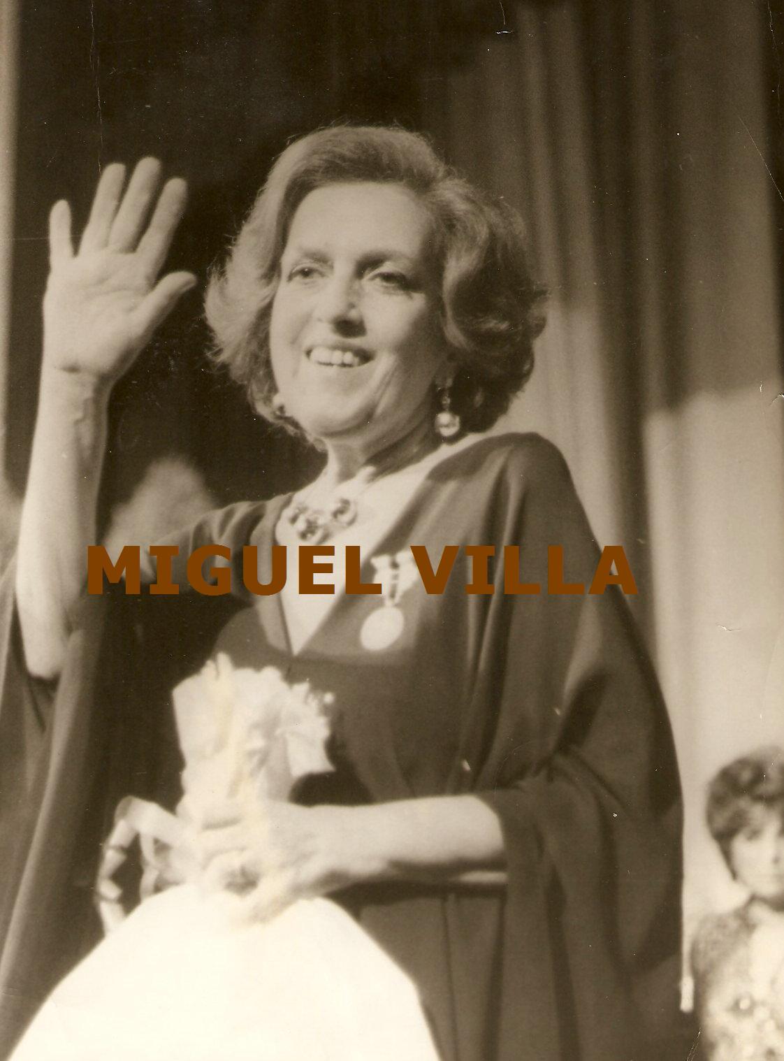 Isto é espectáculo: 75 anos de Radio em Portugal