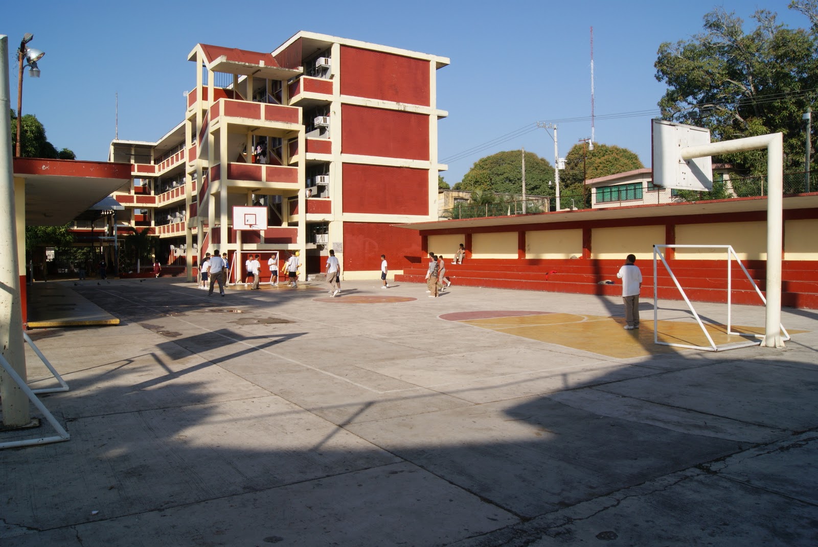 Escuela Secundaria General Nº 2 Lauro Aguirre