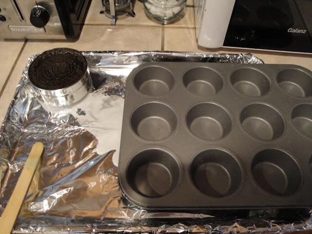 Geek Kraft: Making a cardboard and paraffin camp stove