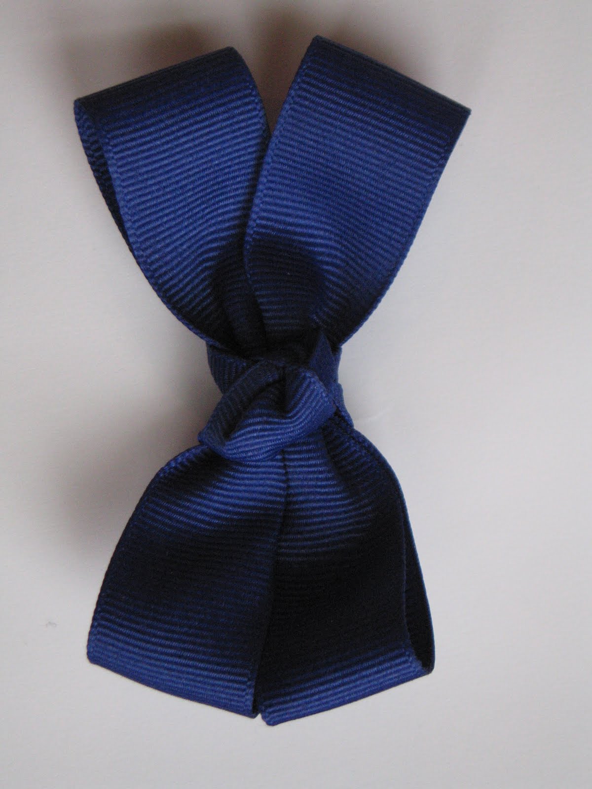 Take a bow: Navy Blue bow