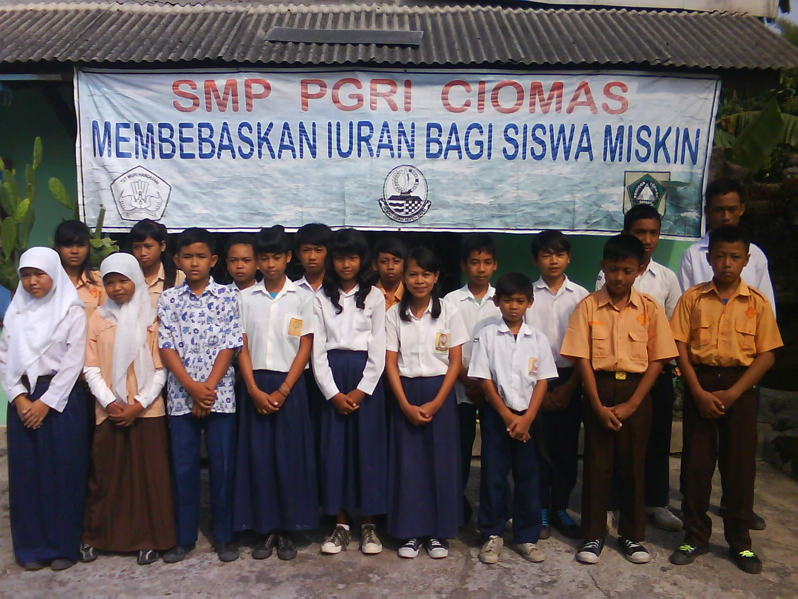 SMP PGRI CIOMAS: PROFILE SEKOLAH