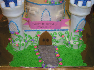 Bellissimo! Specialty Cakes: Princess Lily's Castle - 1/10