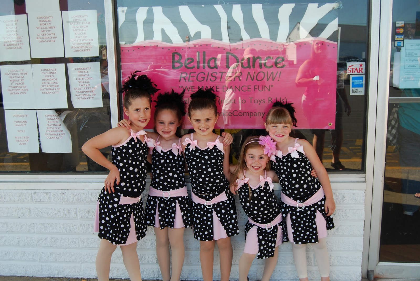 The Pellikan Family: Bella Dance