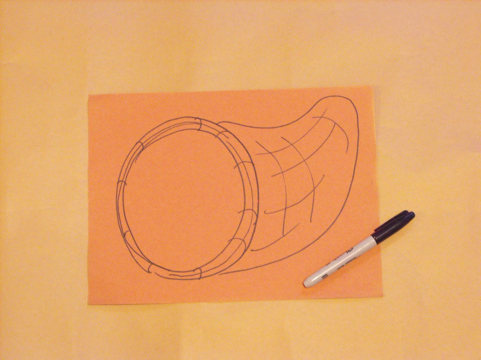 Fun Family Art Projects: Thanksgiving Project: Making a Cornucopia