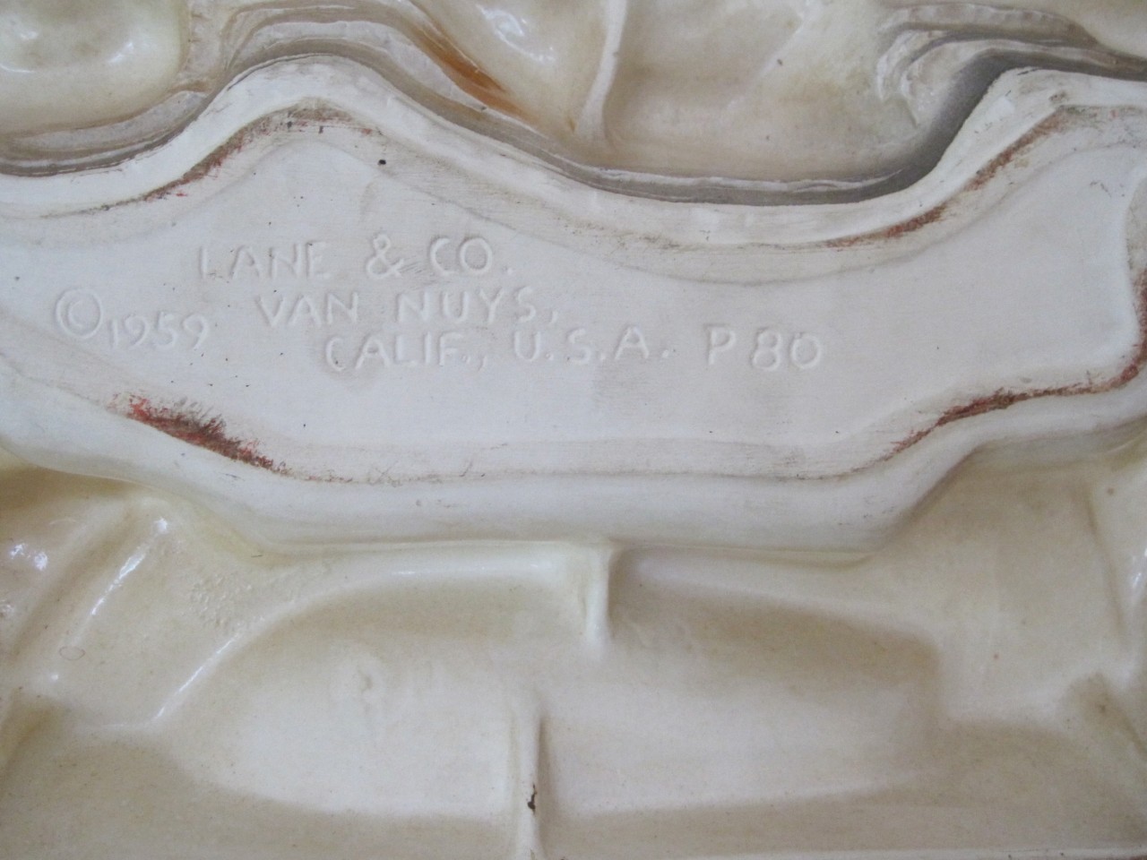 Muddy Hoofprints: The Mystery Horses of Maureen Love