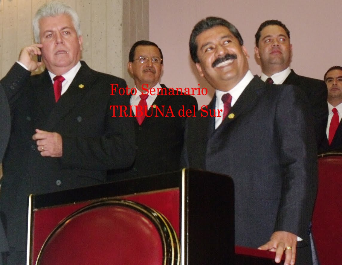 TRIBUNA del Sur/ Acayucan: Jacob, Brenda e Isela nuevos diputados locales