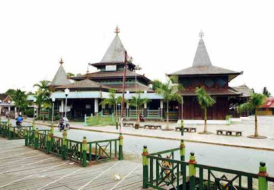 Masjid Sultan Suriansyah :: Banjarmasin Lovers