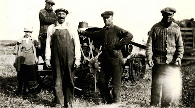 CanadaGenealogy, or, 'Jane's Your Aunt': Newdale, Manitoba - farm group ...