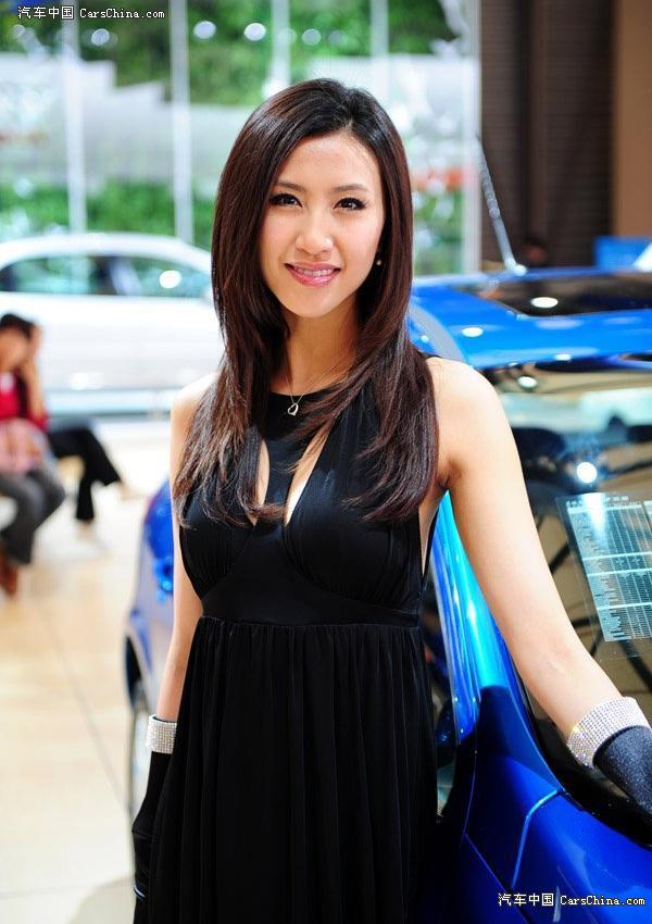 Audi Cars - Audi Car Show Models ~ Top Celebrities