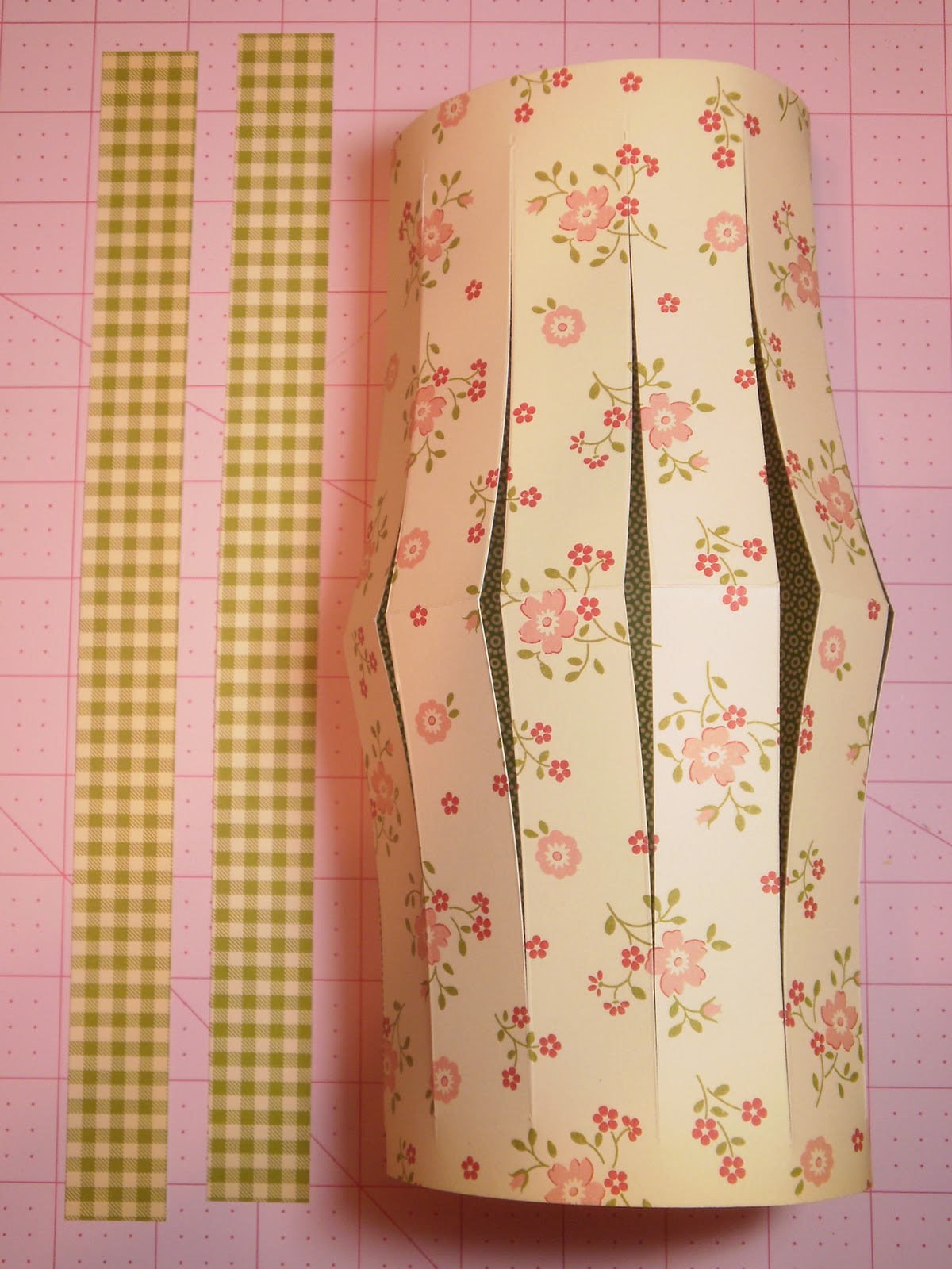 Two Crazy Crafters: Paper Lantern Tutorial