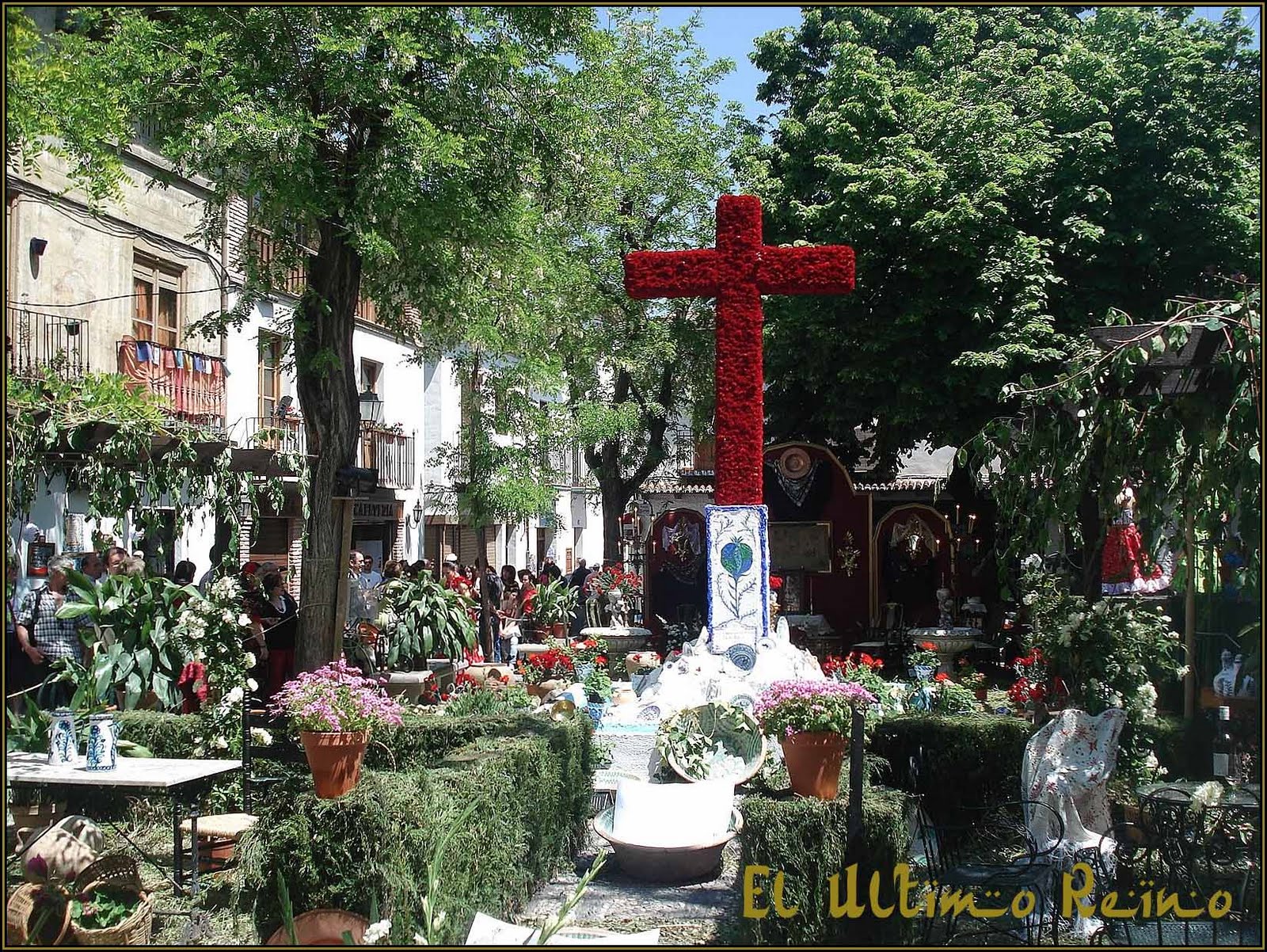 El último Reino: De las Mayas a la Cruz