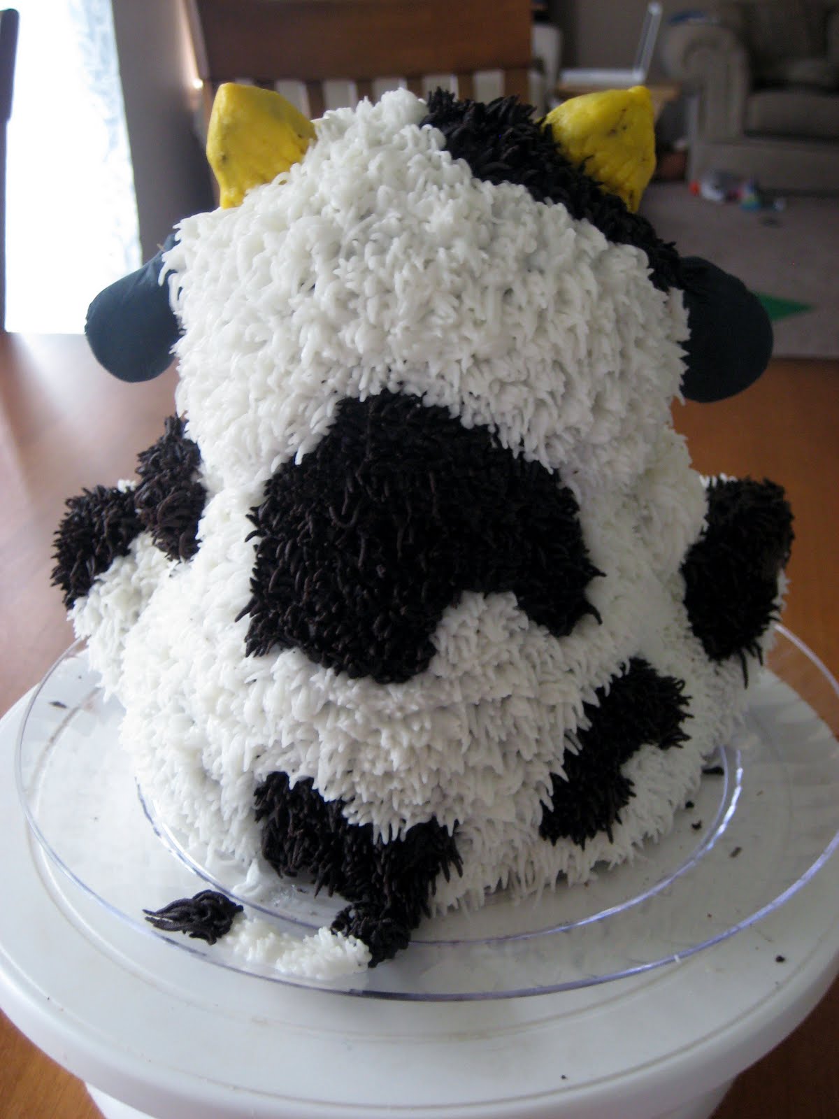 The Cake Cow: Moo Cow