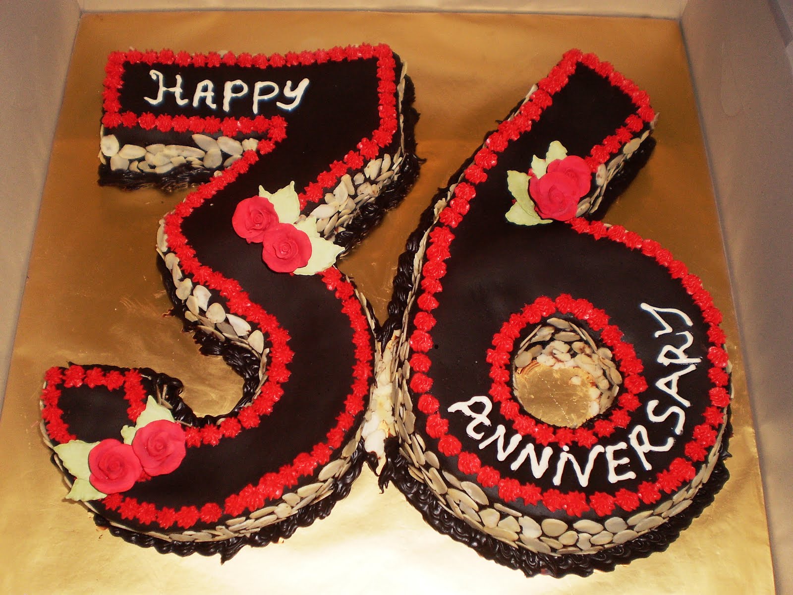 Sweetheart Cake and Cookies: 3D Cake No. 36