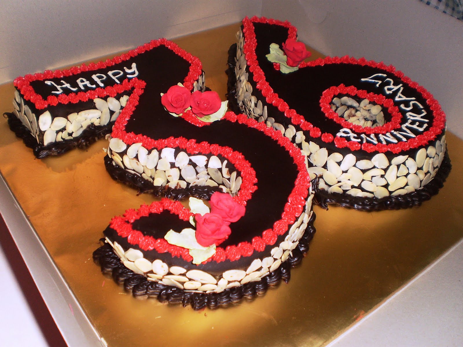 Sweetheart cake and cookies | Cookies - Muffins - Cupcakes - Door gifts ...