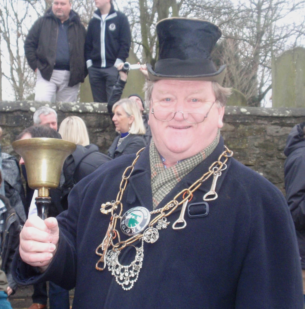 Ponteland Online News: NEW YEAR'S DAY WHEELBARROW RACE IN PONTELAND