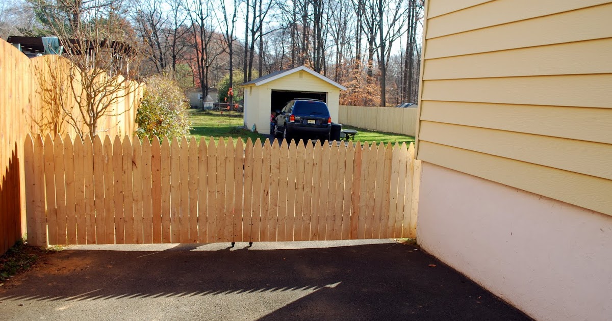 In the Little Yellow House: Our Fence is Finished! The Driveway Gate ...