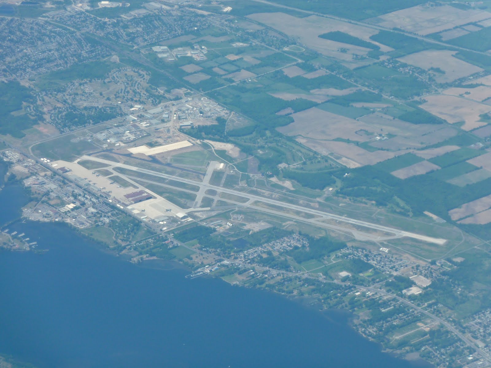 John Andrews Photography: Flight to Toronto