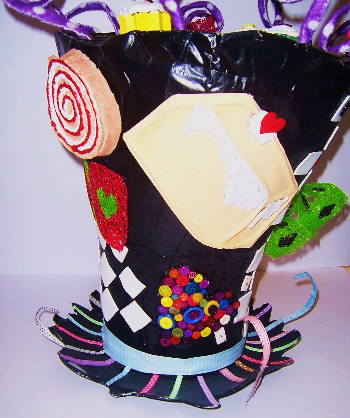 Digital Portfolio: 3-D unit - "Wacky Hat".