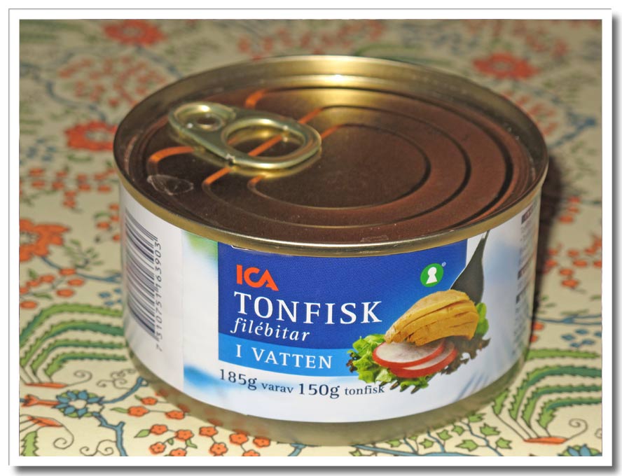 Pyssla o syssla: Jippi en tonfiskburk plus en till mössa klar