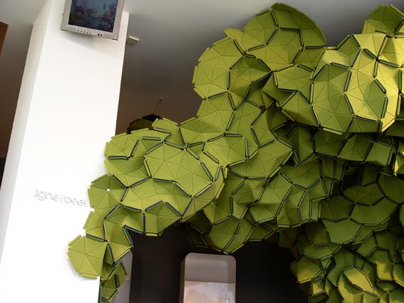 TEXTILE ATMOSPHERES: Clouds - Ligne Roset (LDF09)