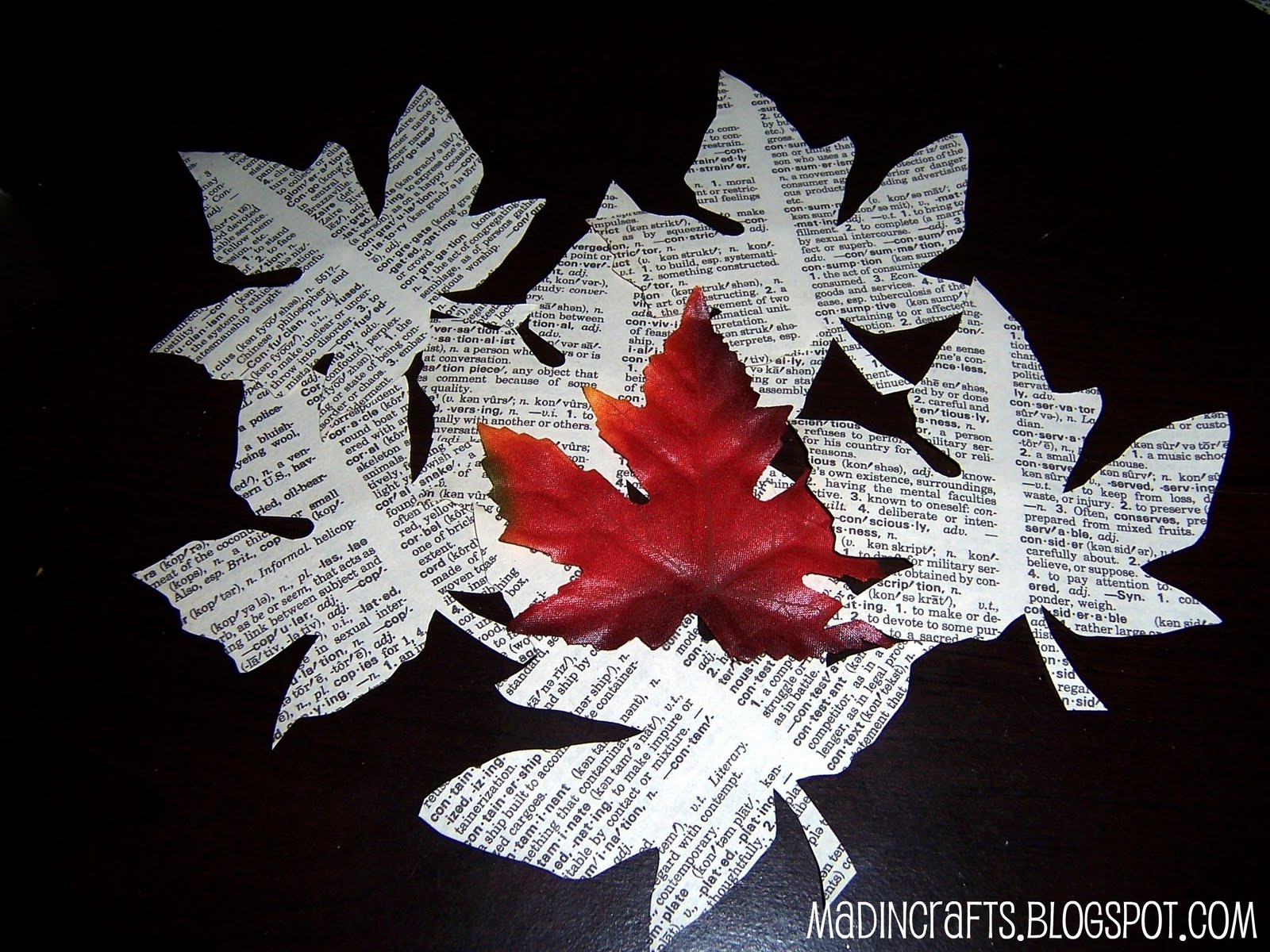 DIY BOOK PAGE LEAVES!