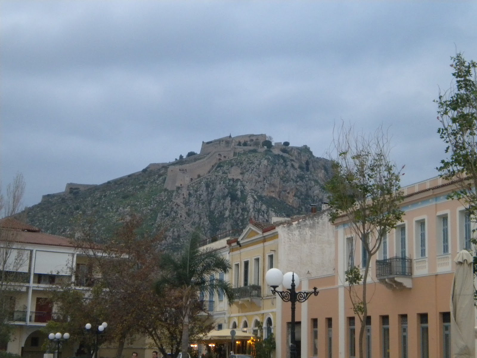 Travel Wanderings: Παλαιά πόλη Ναυπλίου:άρωμα μιας άλλης εποχής - Μέρος 1