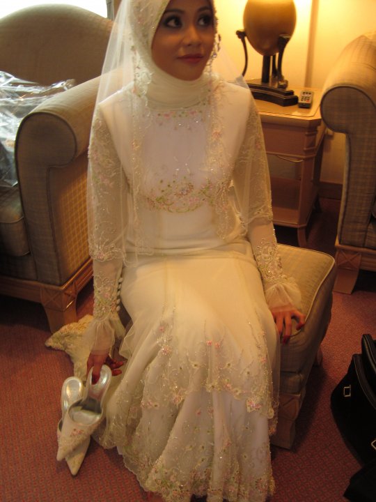 ideas for solemnization & reception dress