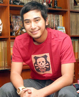 cowok seksi DJ winky Wiryawan