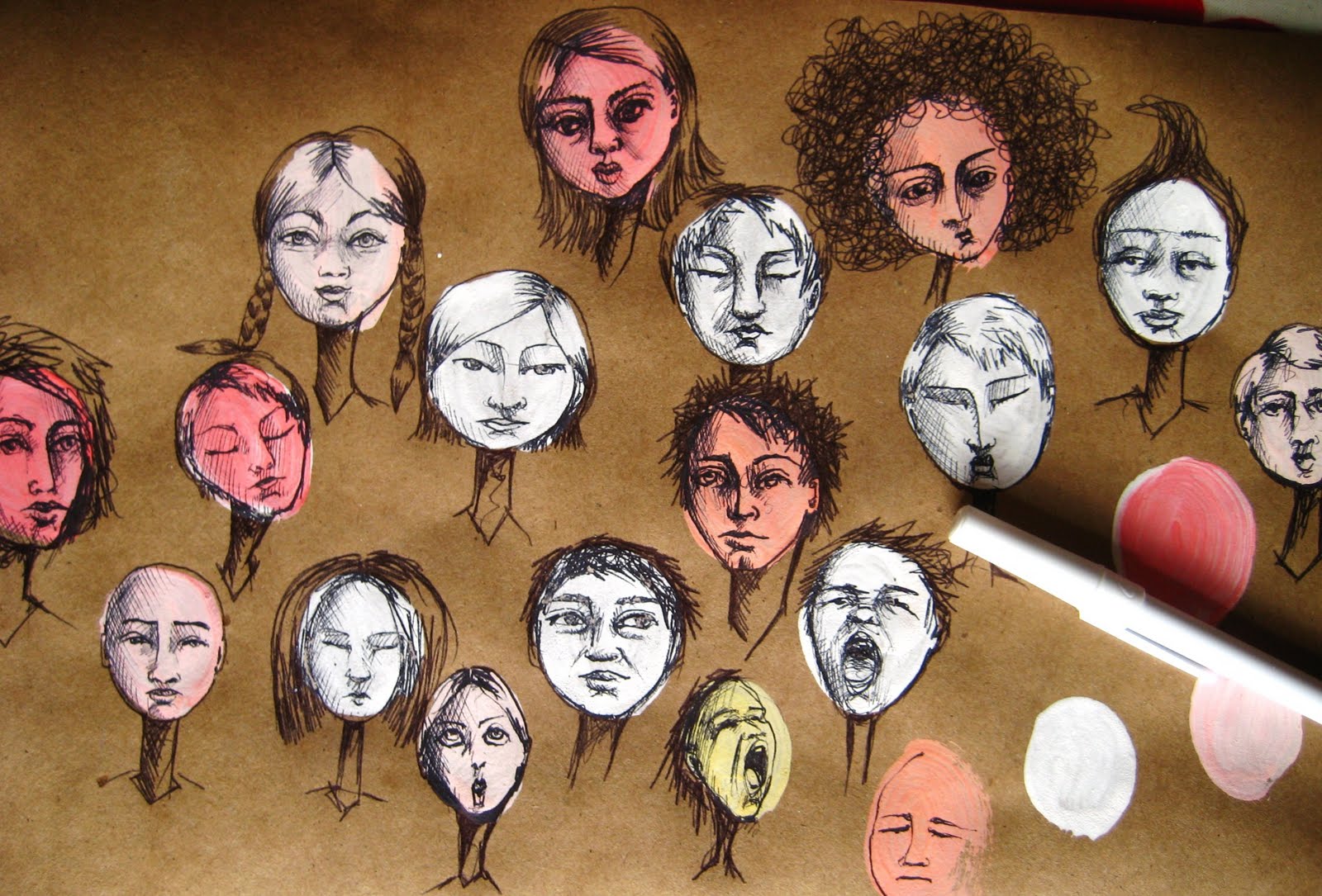 ***WE BLOG ARTISTS***: doodle faces