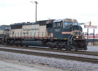 Northeast Oklahoma Railfan: BNSF 9647 (Barf Bonnet) visits Tulsa, OK