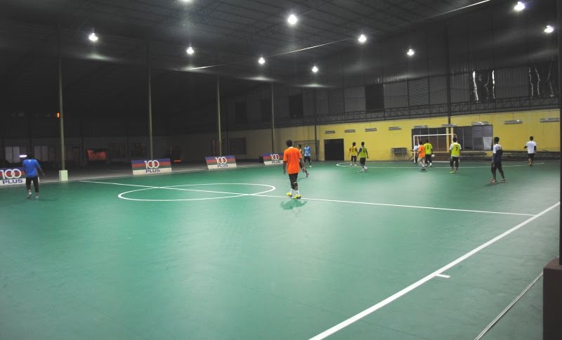 KELANTAN FOOTBALL STORIES . .: GELANGGANG FUTSAL SEDIA DIGUNAKAN