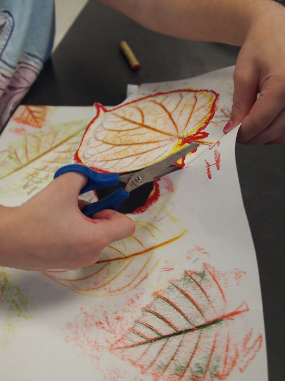 new city arts: kindergarten autumn leaves