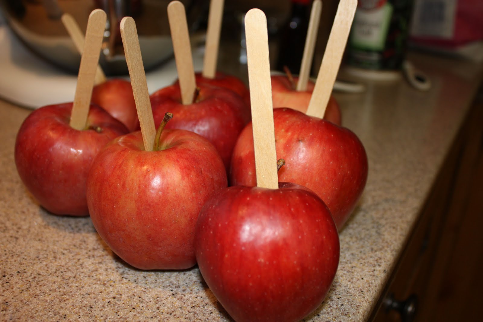 Libby's Latest: Recipe FAIL, Carmel Apples