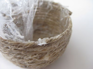 CraftyRie: Tutorial.... How to make a glue-string bowl