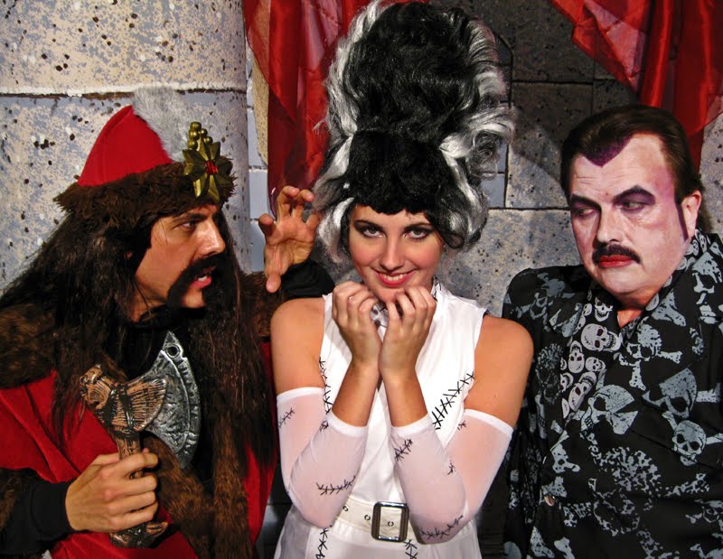 Neato Coolville: VISIT CASTLE VLAD AND MEET FRANKENTEENA