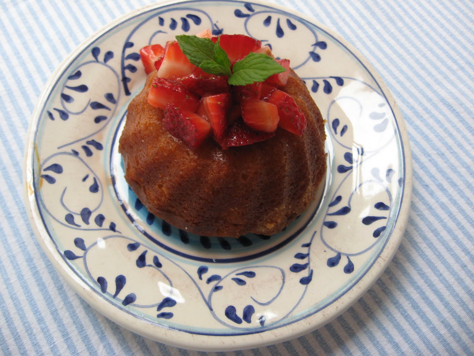 she's in the kitchen: eight strawberry desserts