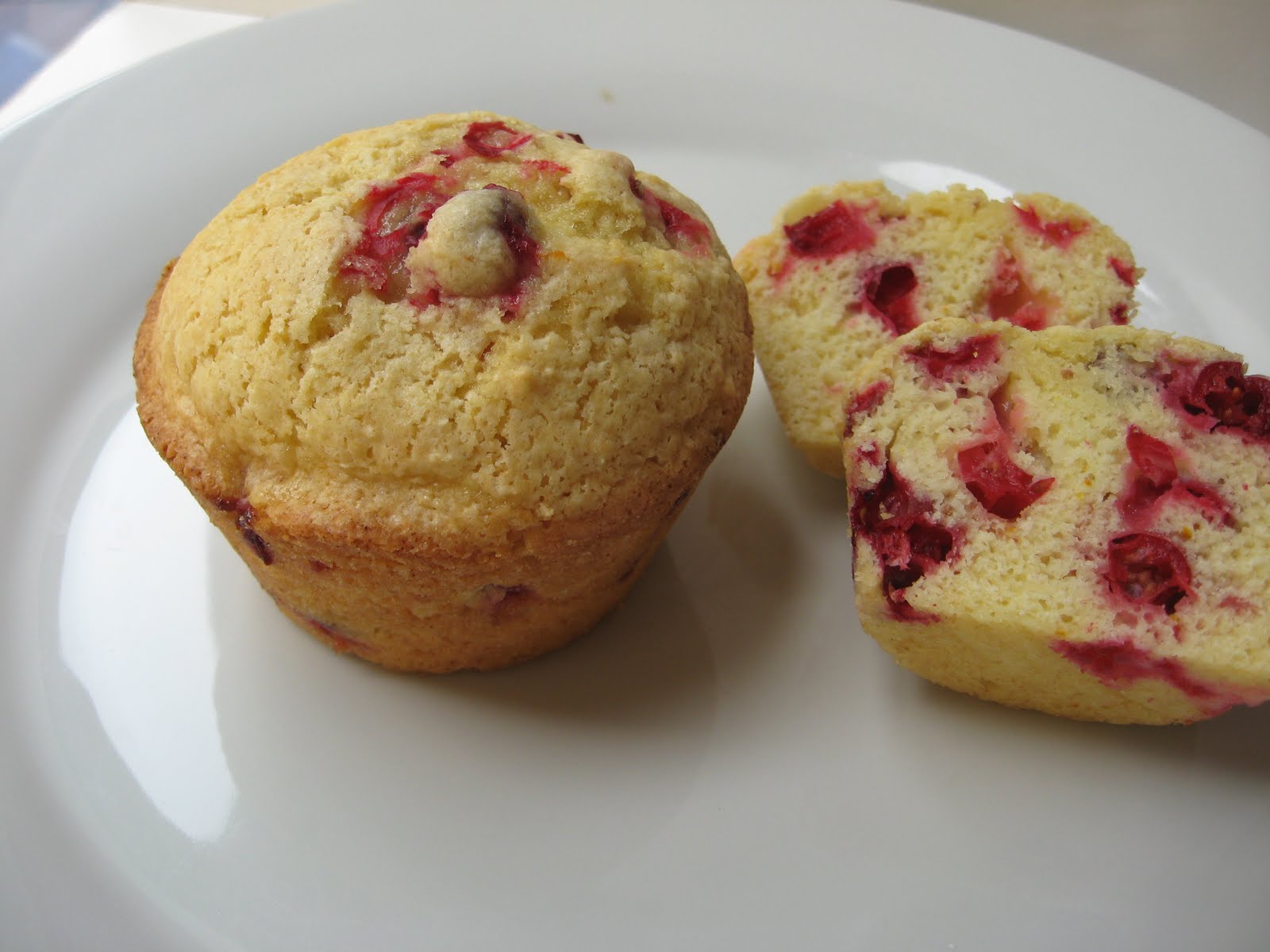 she's in the kitchen: sunny cranberry orange muffins