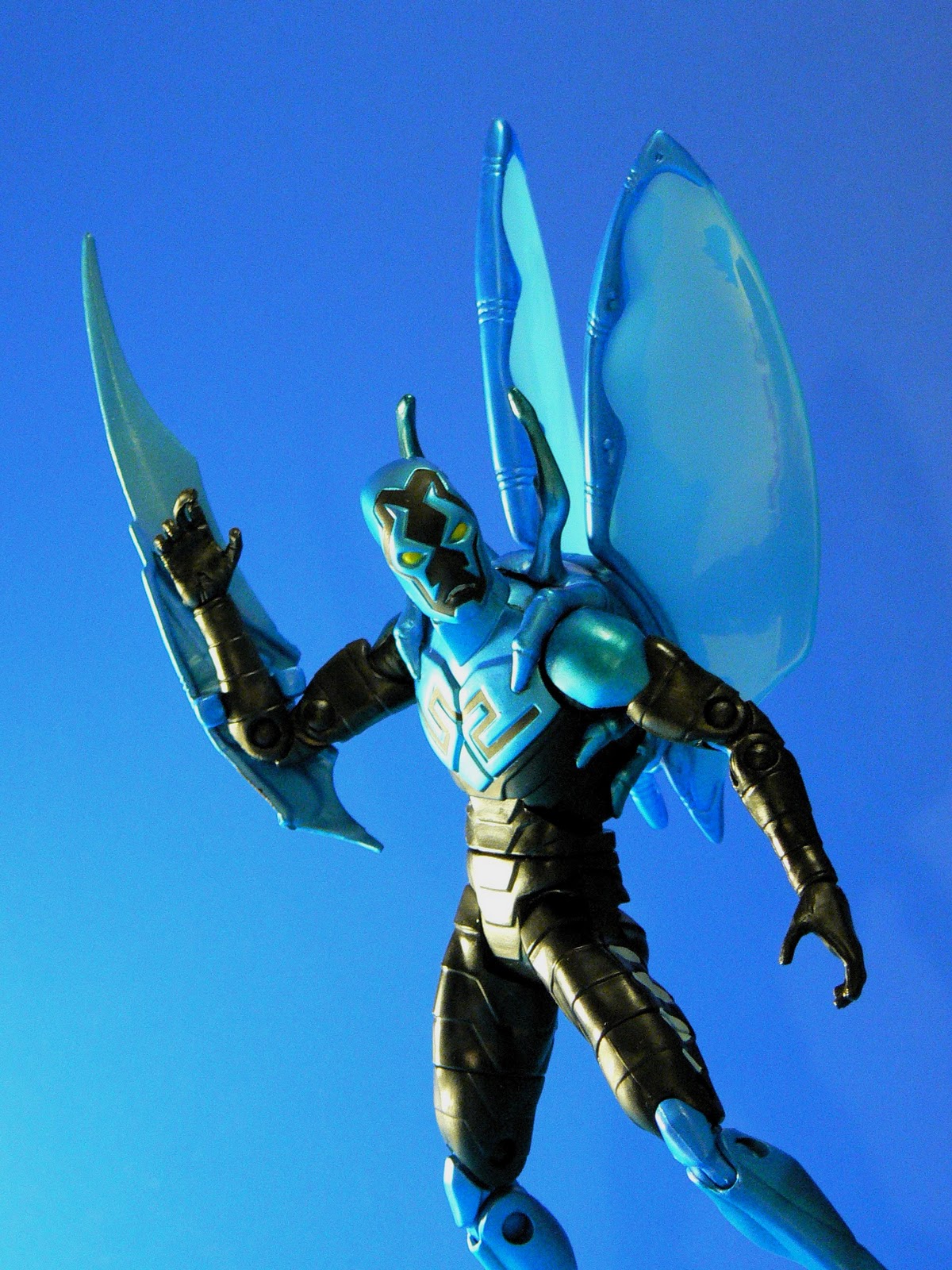 Super-DuperToyBox: Hey Mr.Postman!/DCUC Wave 13 Blue Beetle III