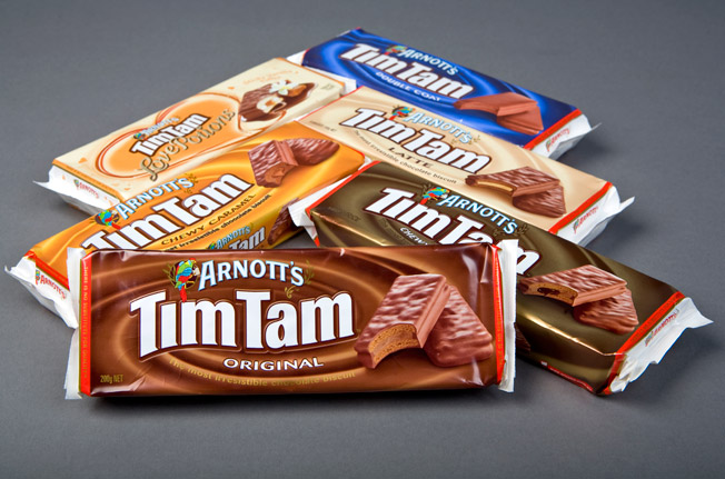 Romance Bandits: Tim Tam Time!