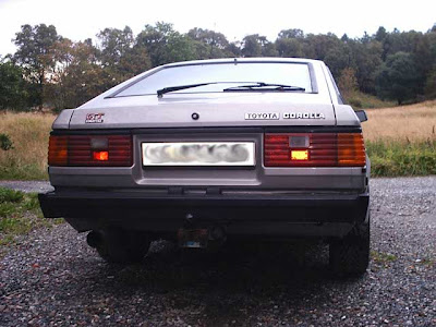 Revolver Drift: Te71 Corolla Levin & Sprinter Trueno