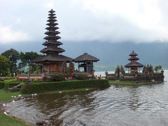 MY TRIP WITH RAY AND VAN: BEDUGUL