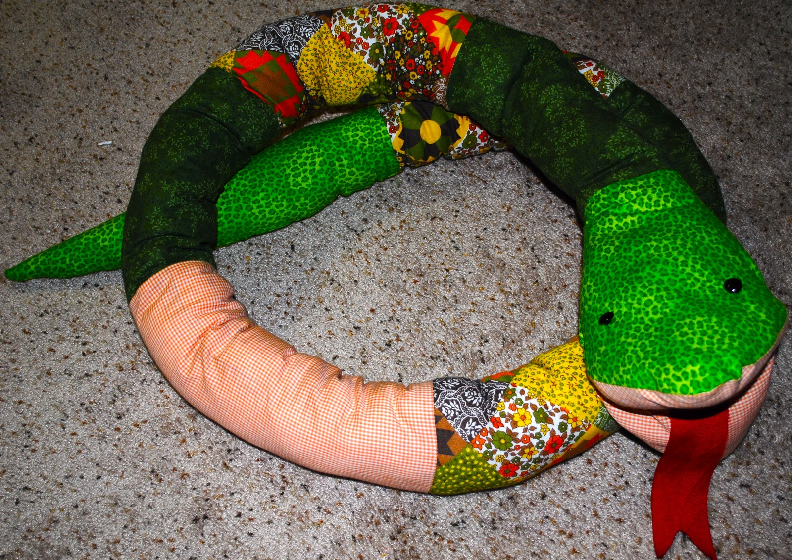 A Crazy Creative Life: How to Make a 10 Foot Snake