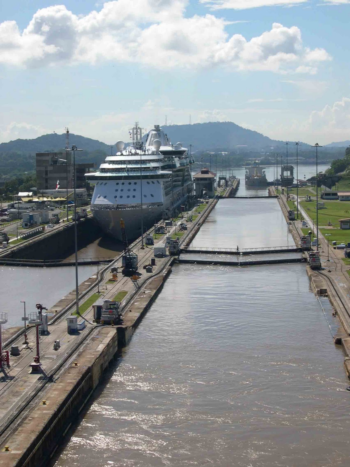 Where the Grickle Grass Grows: Panama Canal